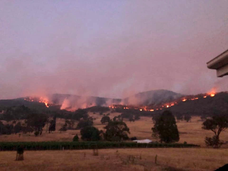Bushfires threatening our vineyards - 9 January 2020 – Mount Tumbarumba ...